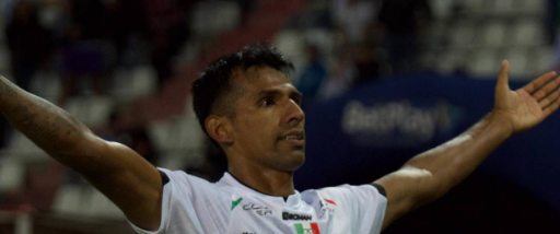 Debutó, marcó el gol de la victoria y se fue ovacionado, ¡qué noche para Gilbert Álvarez!